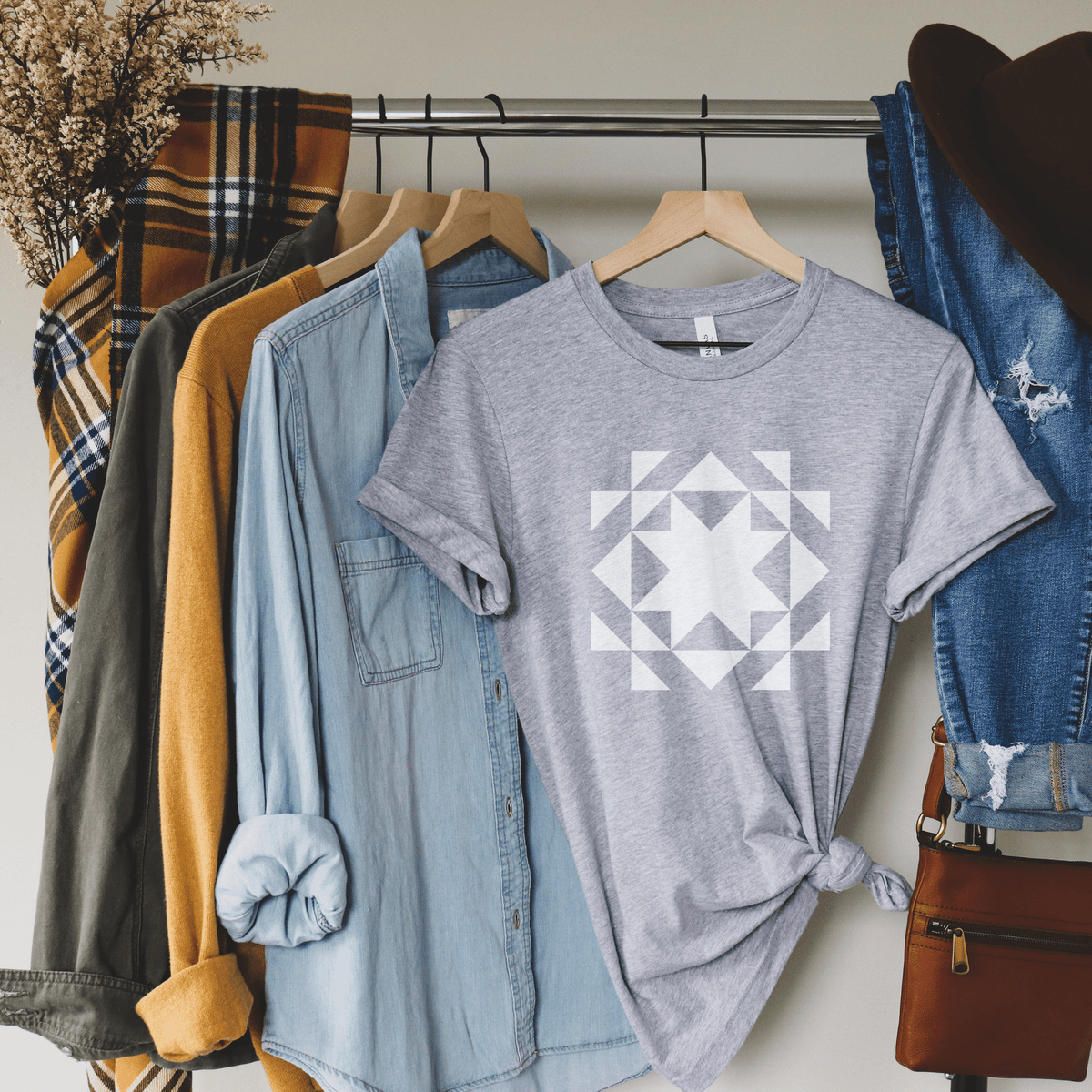 Quilt Block T-Shirt – Delafield Quilt Company